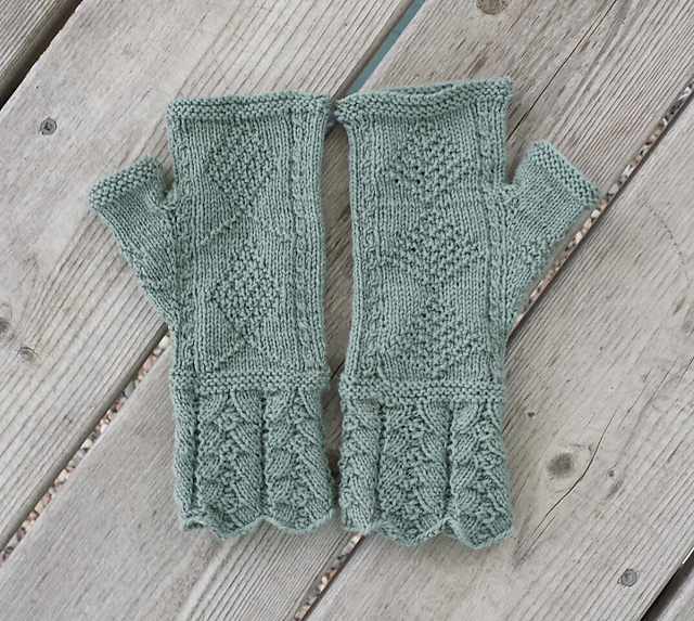 Master of the Horses, Hounds, and Hawks Mitts - Payhip