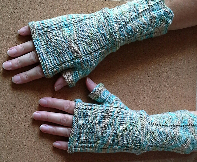 Master of the Horses, Hounds, and Hawks Mitts - Payhip